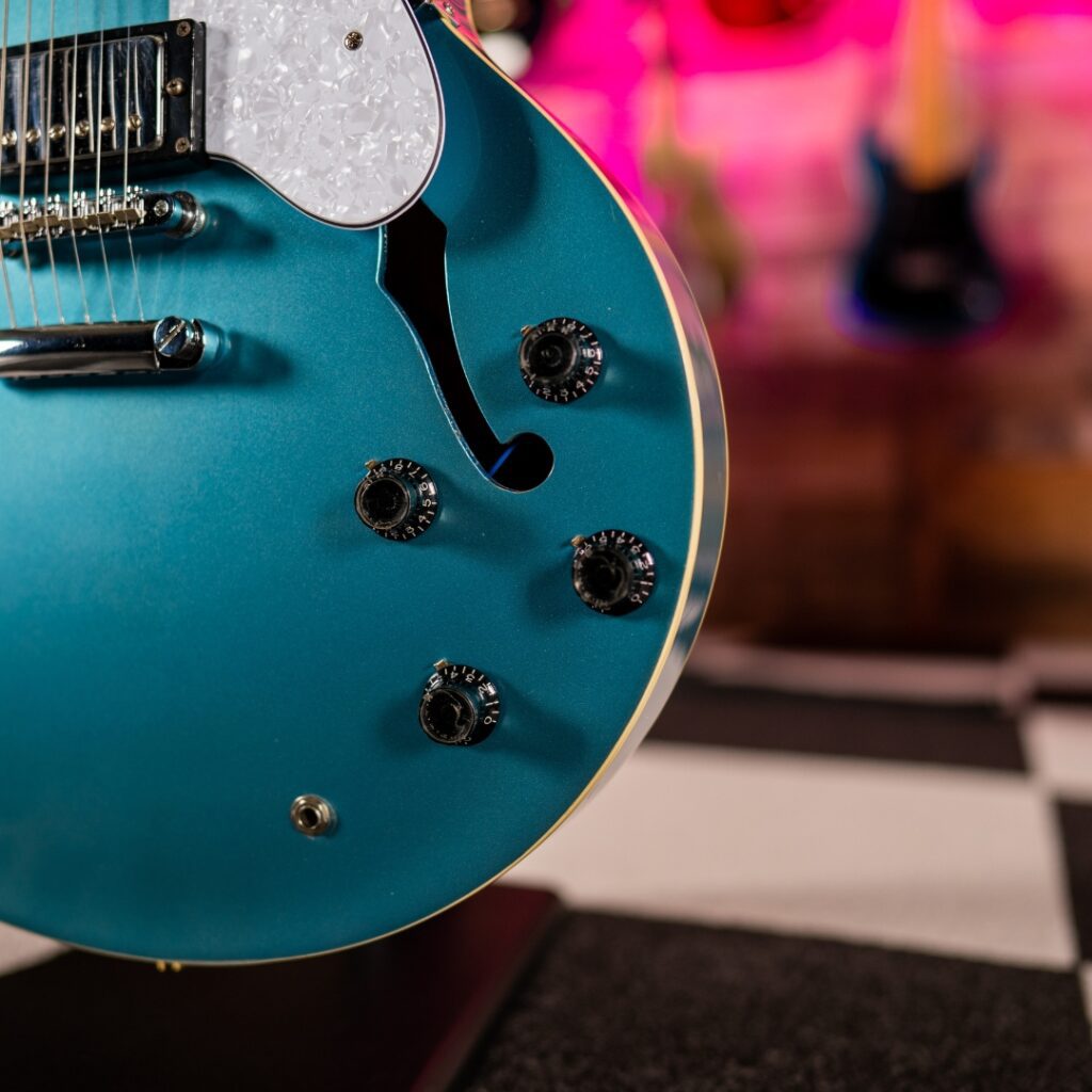 1997 Epiphone Noel Gallagher Supernova in Manchester City Blue - The ...