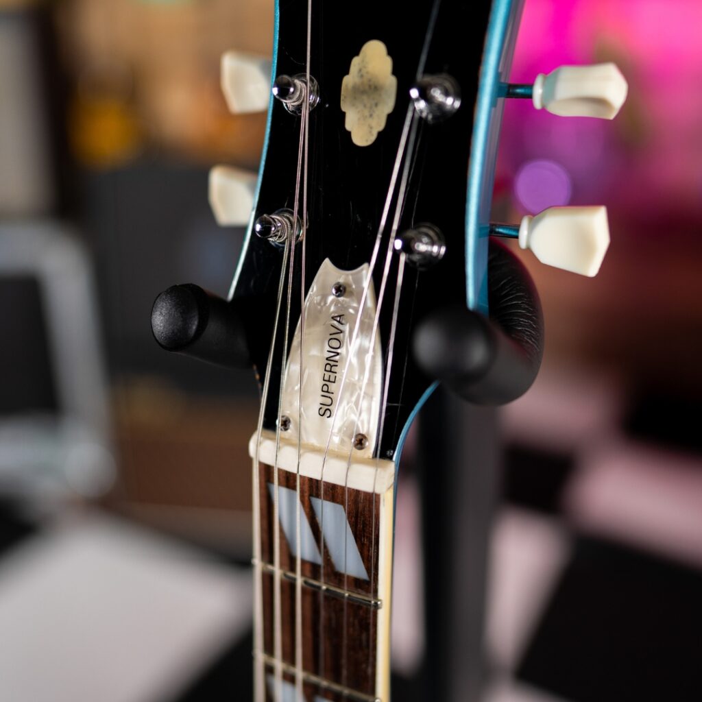 1997 Epiphone Noel Gallagher Supernova in Manchester City Blue - The ...