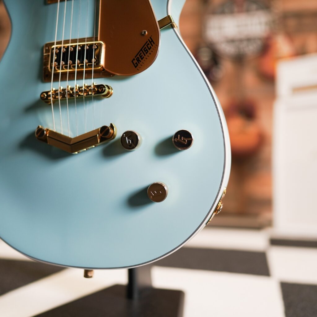 Gretsch Limited Edition G5230 Electromatic Jet FT in Daphne Blue - #5 ...