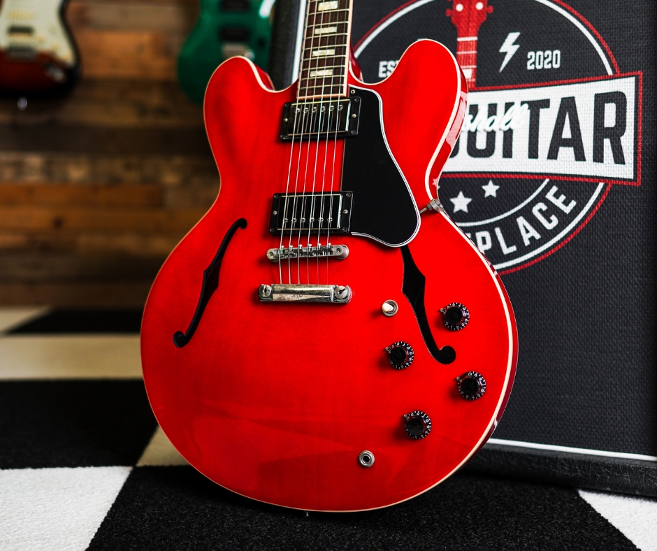 Gibson ES-335 in Cherry - The Guitar Marketplace
